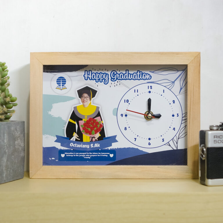 Jam 2D Custom Foto Graduation Hadiah Wisuda - Kado Wisudaku