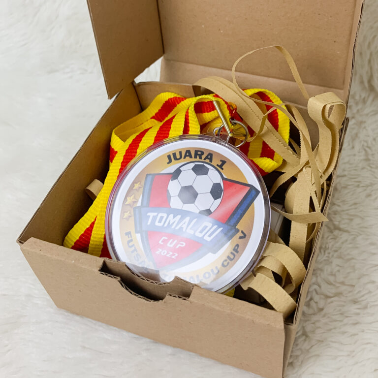 Medali Hadiah Lomba + Box - Kado Wisudaku